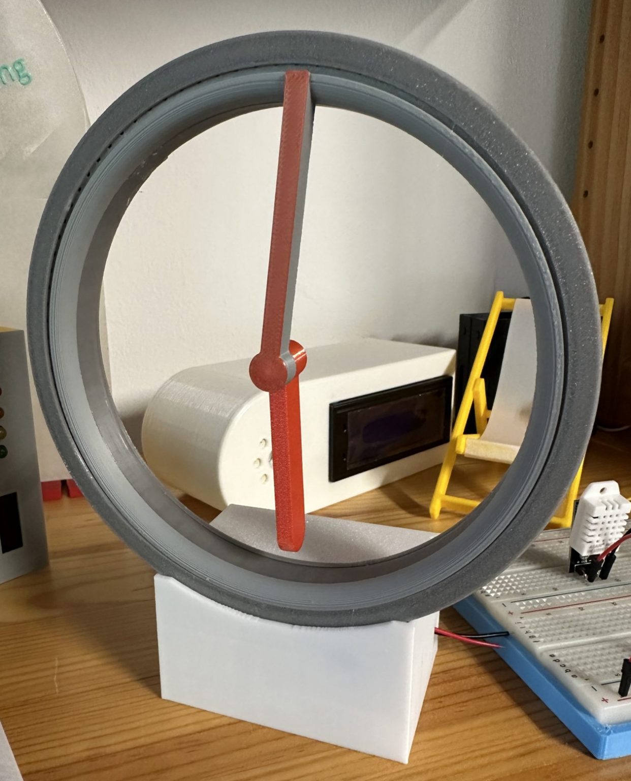 Arduino Projekt: Funktionstüchtige Uhr mit schwebendem Zeiger erstellen – Prilchen tüftelt